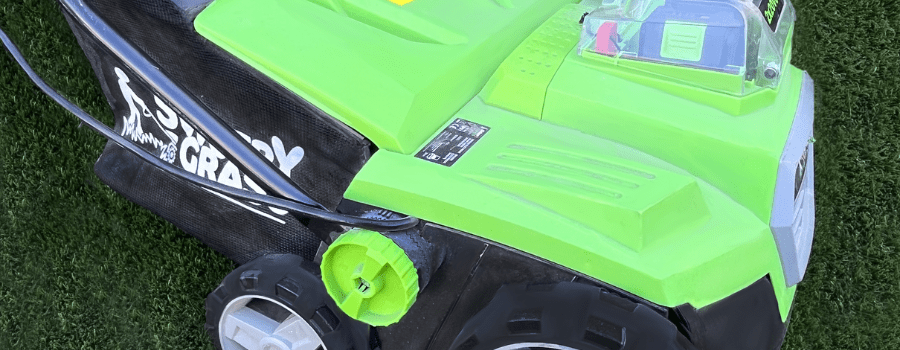 Maries : gazons artificiels